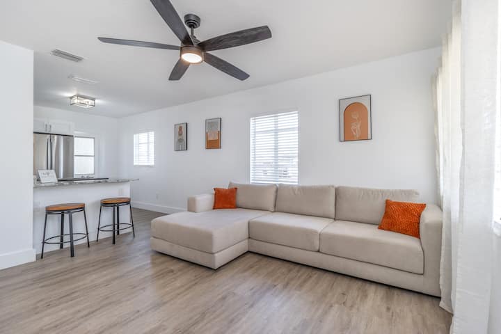 New! Cozy 2br, Heart Of Tampa. - Tampa, FL