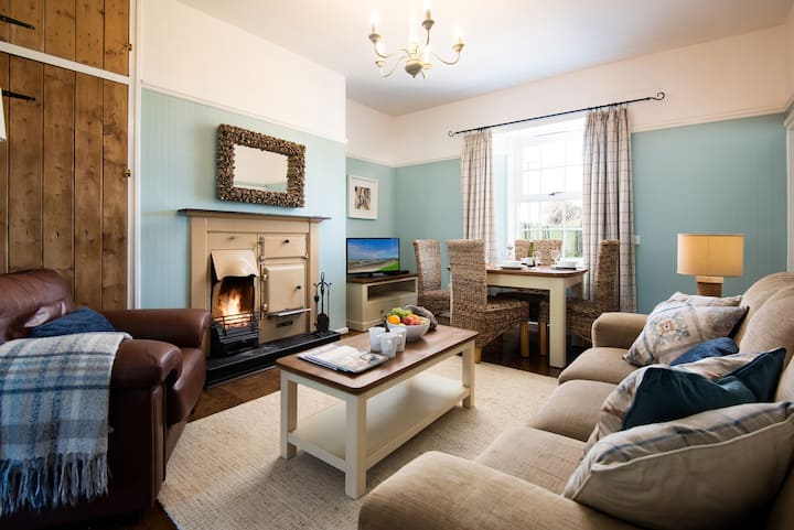Copywell Cottage - Springhill Farm Holiday Accom - 밤버러