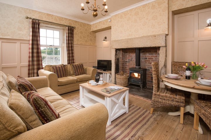 Croft Cottage - Springhill Farm Holiday Accom - Bamburgh