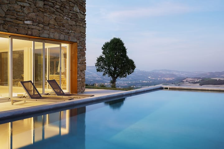 Elegant Retreat In Marche - Pergola