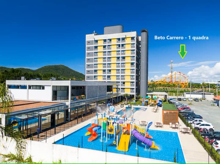 Quarto Em Frente Beto Carrero 4p - Penha