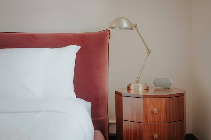 The Rochester Hotel - Deluxe Queen Room - Durango, CO