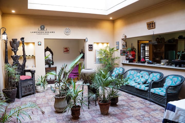 Lawender Dreams Farm House - Lahore