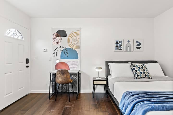 Jane's Home (Fe) | Studio +Bath/ac/private Entry - Palo Alto, CA