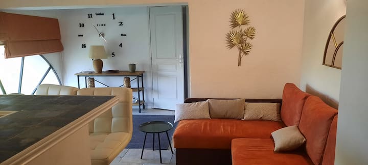 Luberon  Appart 1 Chbre  Tout Confort Côté Jardin - Cadenet