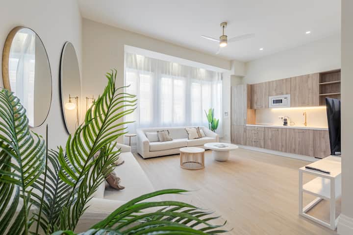 Isg Apartments: Alameda Faustino 45-1 - Seville