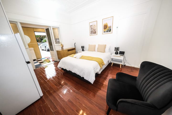 Sydney Homebush 12 Hillcrest Room 1 - Burwood