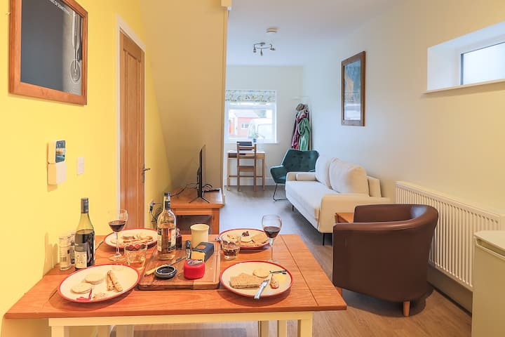 Modern Home Near City Centre & Heath Hospital. - Cardiff