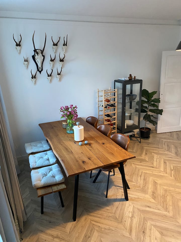 Lys Og Centralt Beliggende Lejlighed - Copenaghen