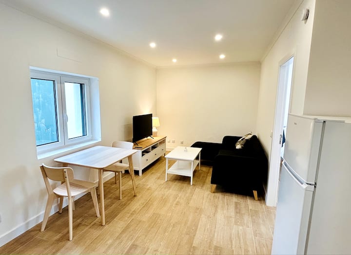 Casa Martins Country Apt. Quiet & Private Parking - Torres Vedras