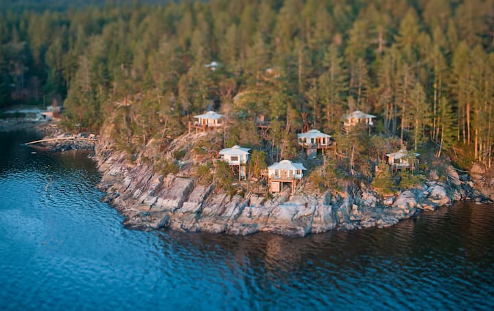 Tranquil Oceanview Lodge D - Sunshine Coast