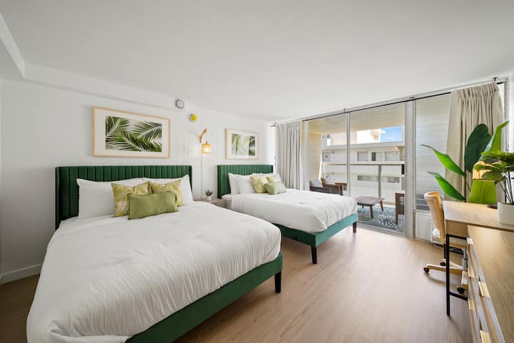 Clean & Stylish Studio In Waikiki - Mākālei Beach Park