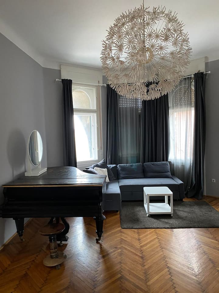 Downtown Elegance - Budapest
