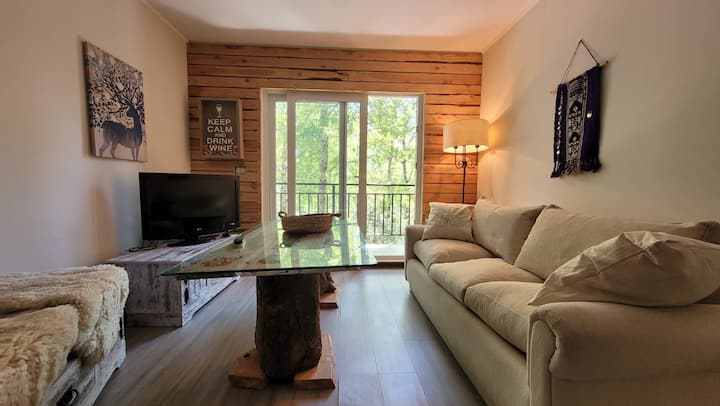 3 Piscinas, 2d, 2b Inserto En Bosque Milenario - Pucon