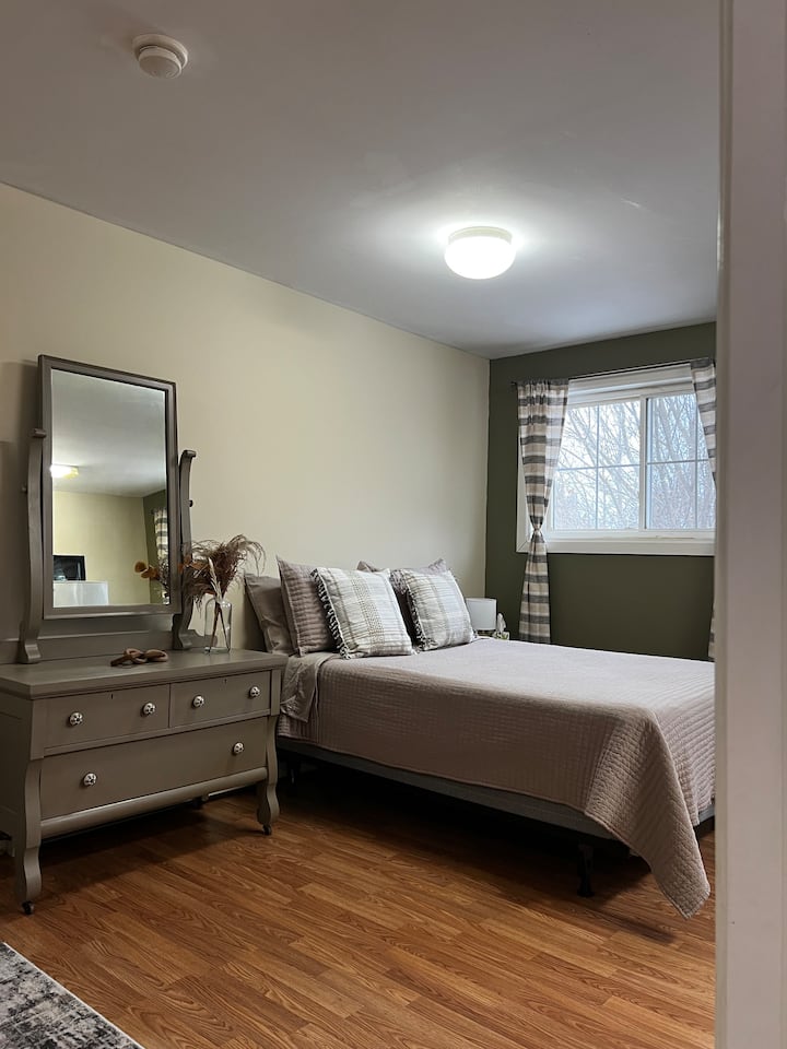 Studio On Standard - Elegance - Alfred University, Alfred
