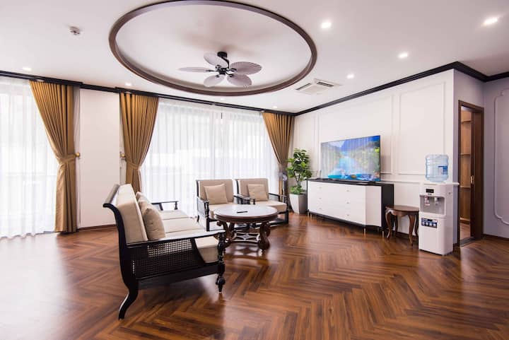 Family Apartment In West Lake 6 Bedroom/6 Bathroom - Hanoi