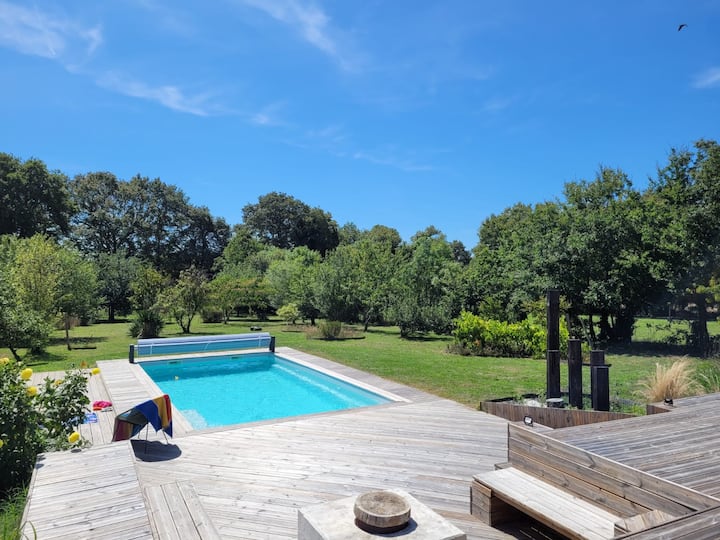 Belle Chaumière Offrant Calme Et Convivialité - La Baule-Escoublac