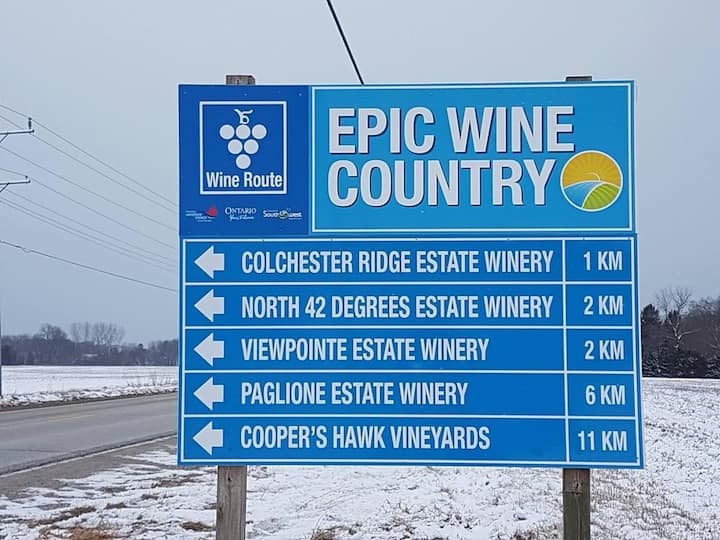 Dreamcatcher Coast House-right On 42°wine Parallel - Ontario