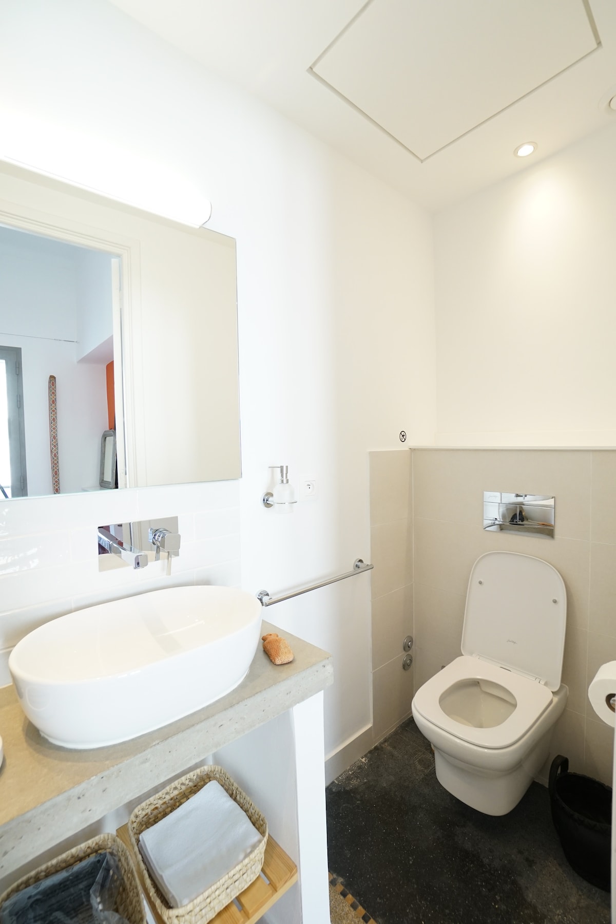 Acogedora habitación con balcón - Casas de campo en renta en Rabat ...