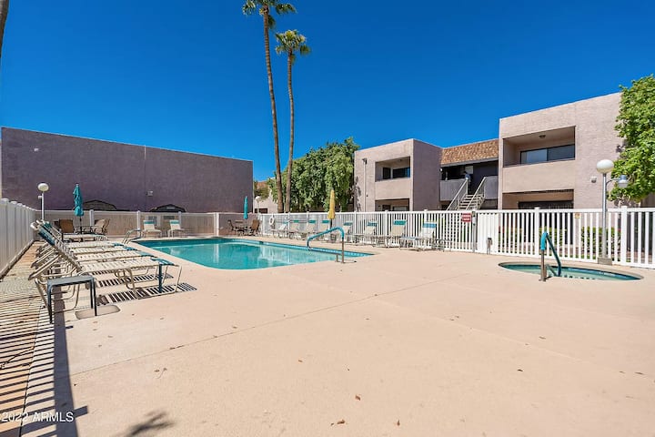 Chandler Beautiful And Cozy Gated Community - Chandler, AZ