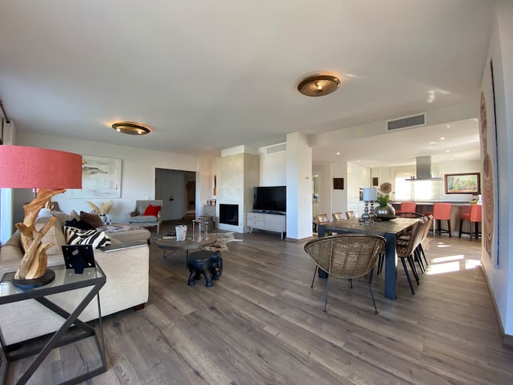 Lovely Seaside Luxury Penthouse - Castellar de la Frontera
