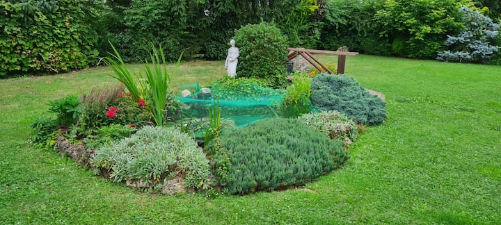 Gartenwohnung Mit Goldfischteich - Breitenbrunn