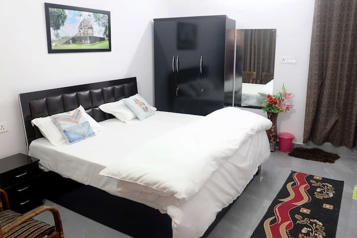 Non A/c Room With Free Wifi - Khajuraho