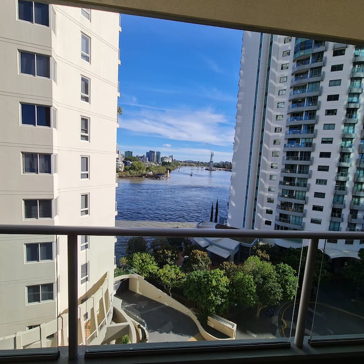 Skylineoasis W River Views Gym Carpark Wifi Tennis - Brisbane
