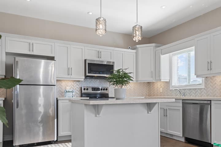 6 Bed-nf Convention Cntr/wineries/malls/clftn Hill - Niagara Falls