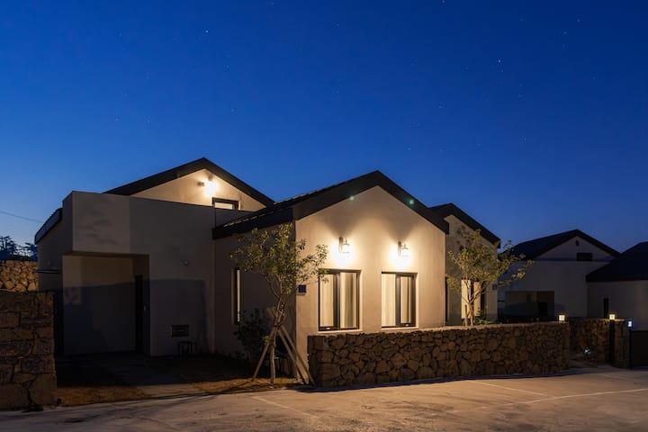 [Annual Discount]jacuzzi /Airport 15 Minutes/ - Jeju-si
