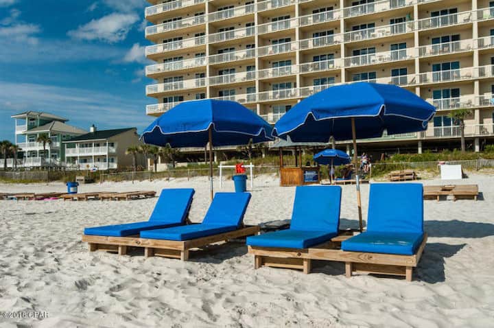 Celadon 608 Beach Getaway Sleeps 8 W/beach Service - Panama City Beach, FL
