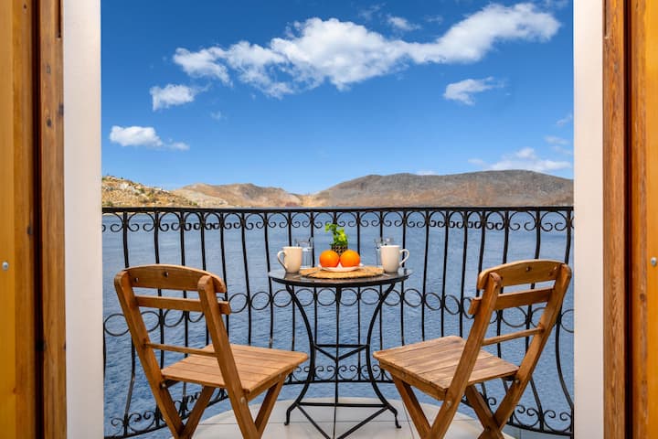 Over The Sea Grey Apartment - Symi