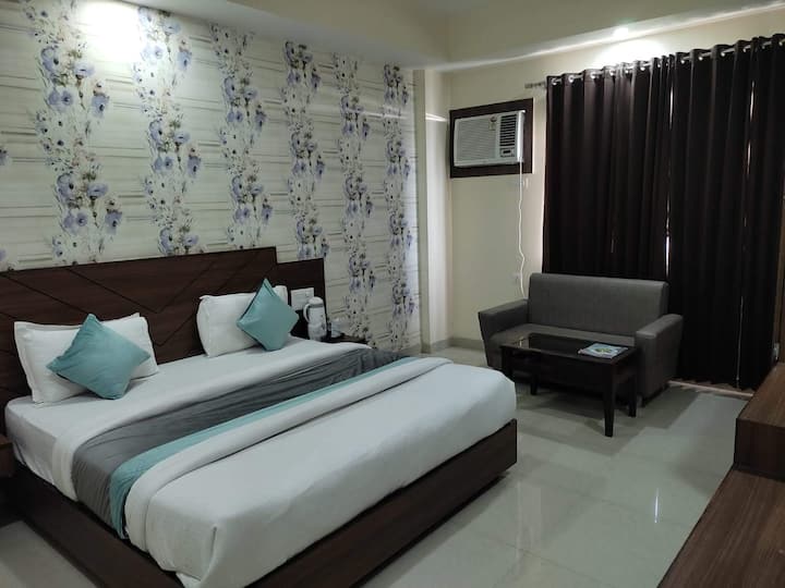 Executive Room  Hotel The Vaishno Devi Hills Katra - Katra
