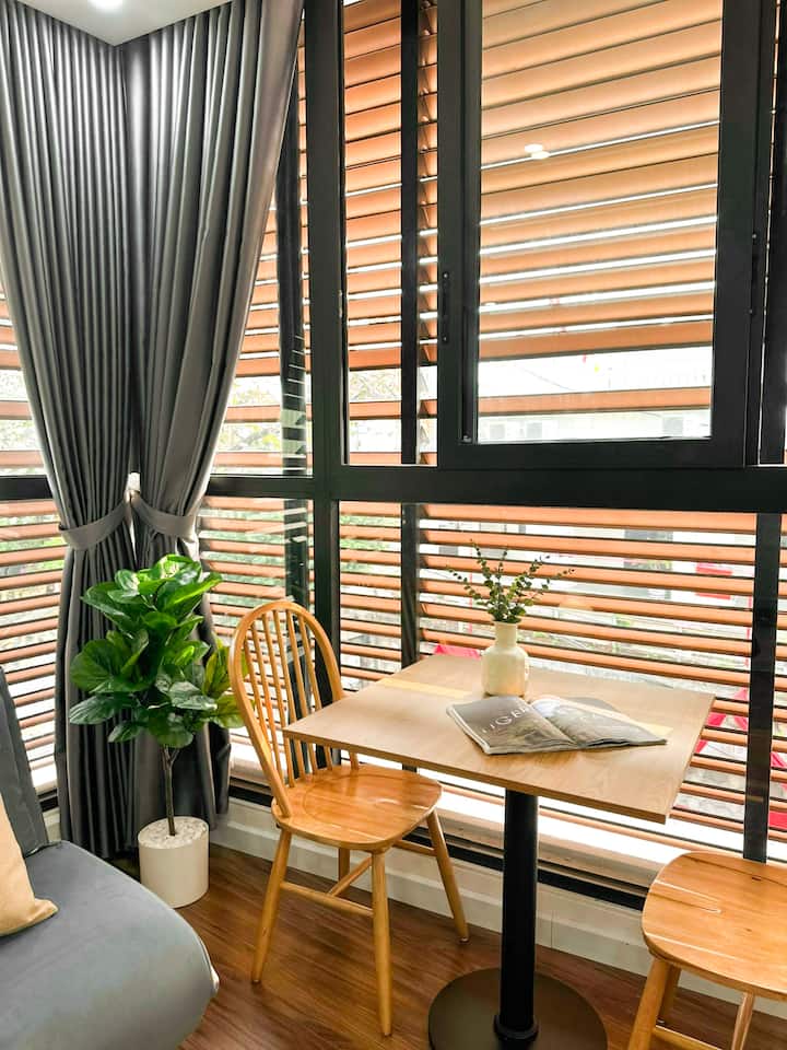 New Studio Streetview Longbien Station Oldquarter - Hanoi