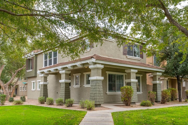 Cozy Gilbert Home - Pool Access + Pet Friendly! - Gilbert, AZ