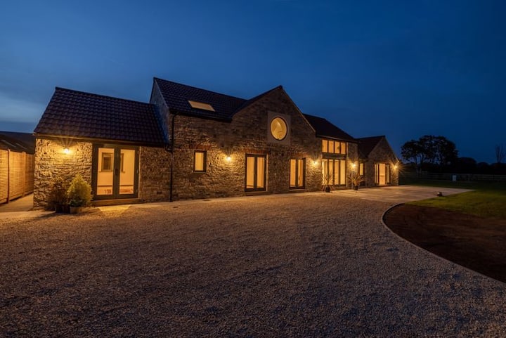 Blenheim Barn - Shepton Mallet