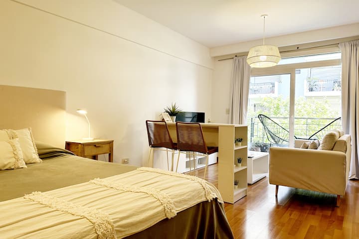 Estudio En Palermo Con Balcon - Argentine