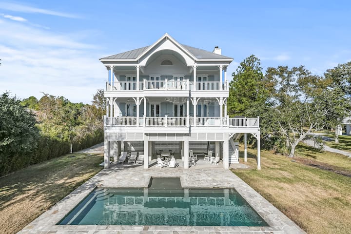 New! Waterfront Escape W/ Pool, Dock & Bayou Views - Pass Christian, MS