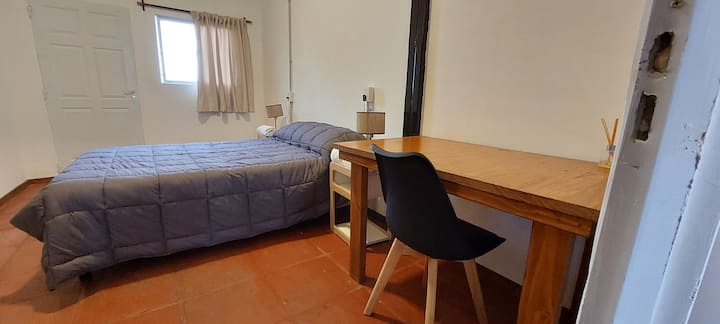 Nina Hostel - Habitacion Doble Privada Ensuite - San Carlos de Bariloche
