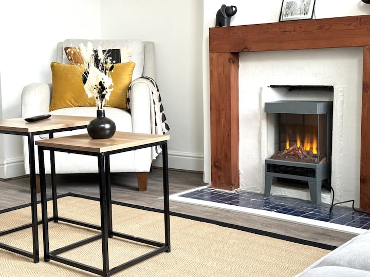 Stylish York Home - Free Parking & Nr City Centre - York