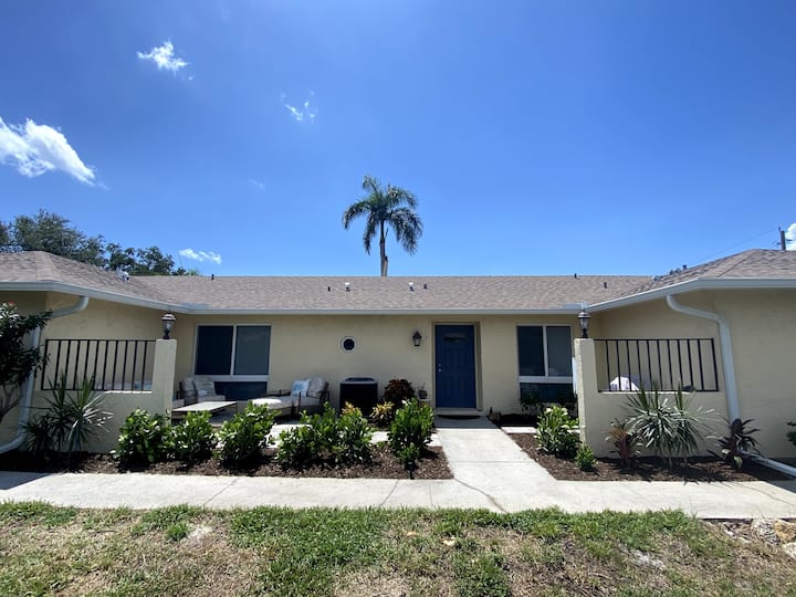 Sunny Villa With Golf And More - Naples, FL