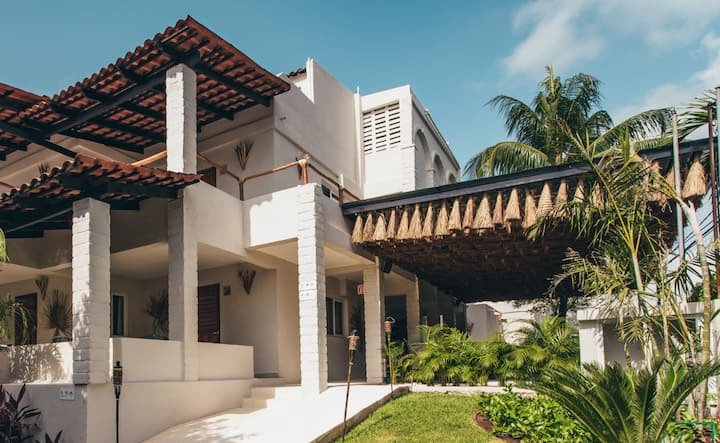 Pachamaya Holistic Wellness & Spa Full Retreat - Cancún