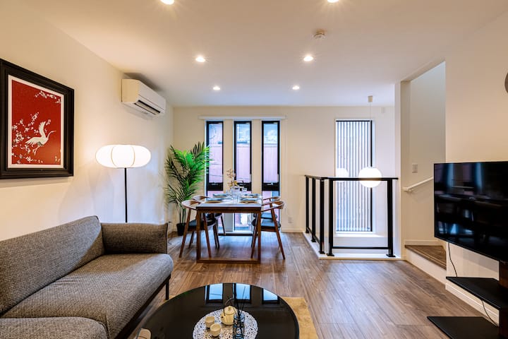 东云|临近难波、通天阁|Nankai新今宫站北出口2分|地铁直达难波、梅田等地|精美日式整栋一户建 - Osaka