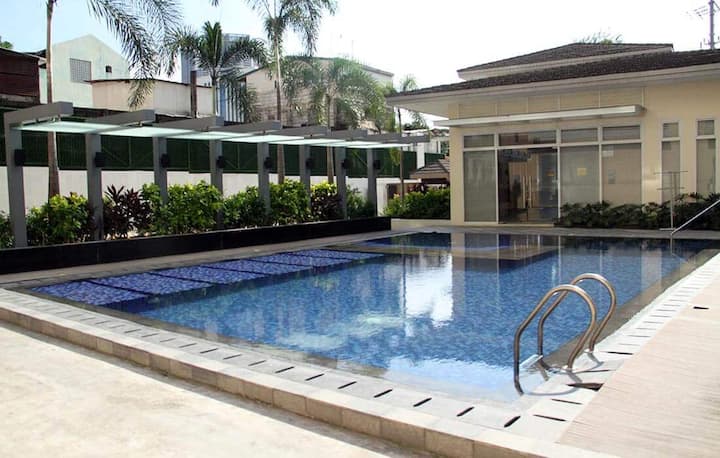 2br Fully Furnished Condo In Makati/mandaluyong - Philippines