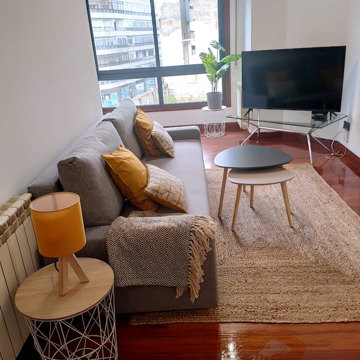 Espectacular Apartamento Olívico Con Parking - ビーゴ