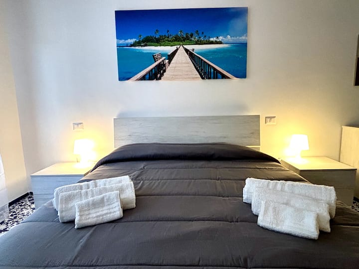 Home Sweet Home:napoli Centro, Metro-funicolare - Napoli