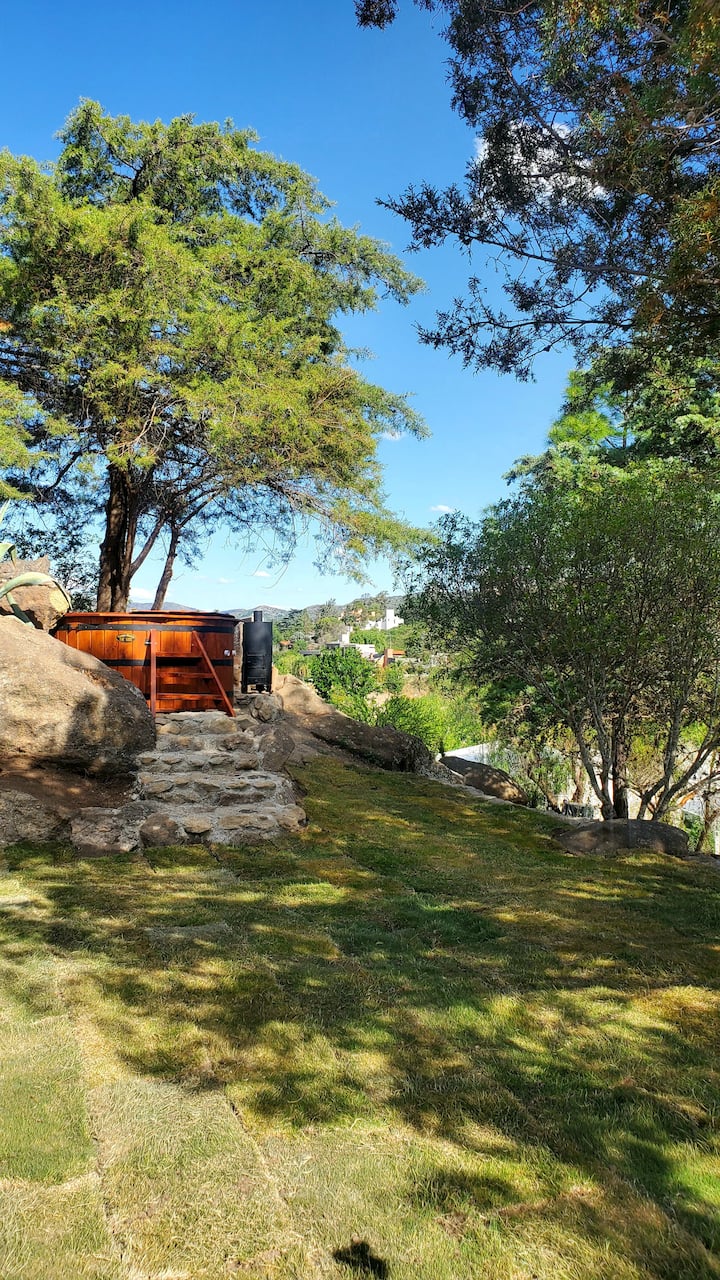 Tienda De Campaña Premium Sobre El Lago Y Río - Villa Carlos Paz