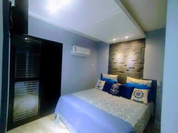 Flat/garagem/piscina/300mts Praia/ Shop. Brisamar - São Vicente