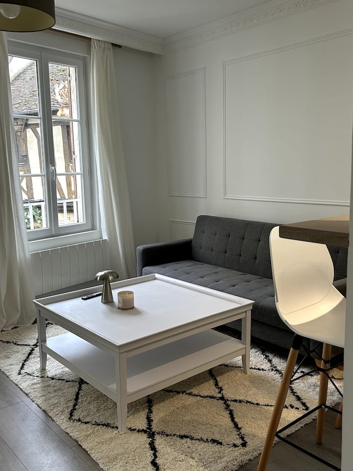 Le Petit Paris
Au Triangle D’or à Compiègne - Compiègne