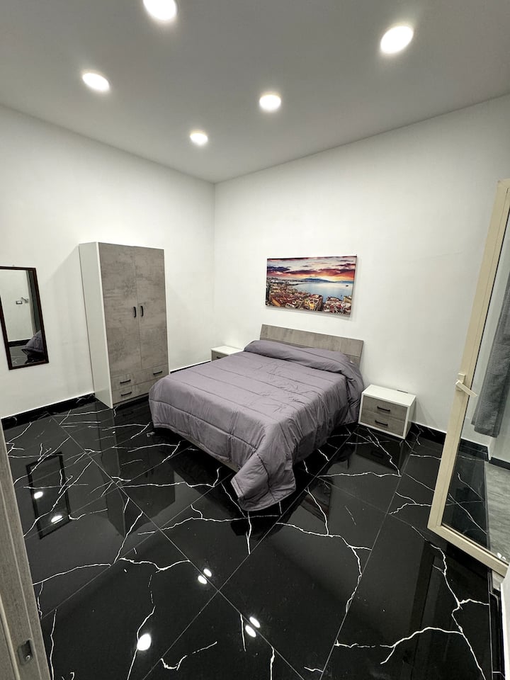 081 Napoli Vacanze - Naples